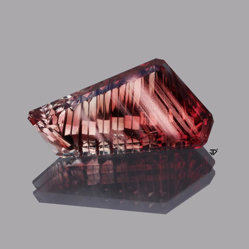 Oregon Sunstone Dreamscape™ Cut 11.59 carats | John Dyer Gems