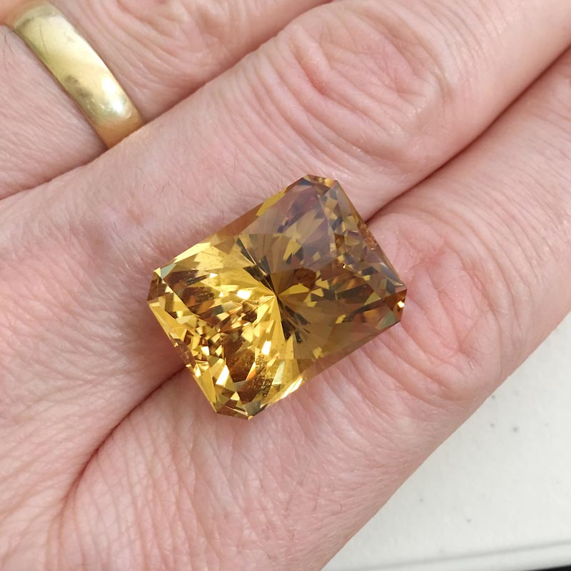 Golden Beryl Regal Radiant™ Cut 24.35 carats | John Dyer Gems