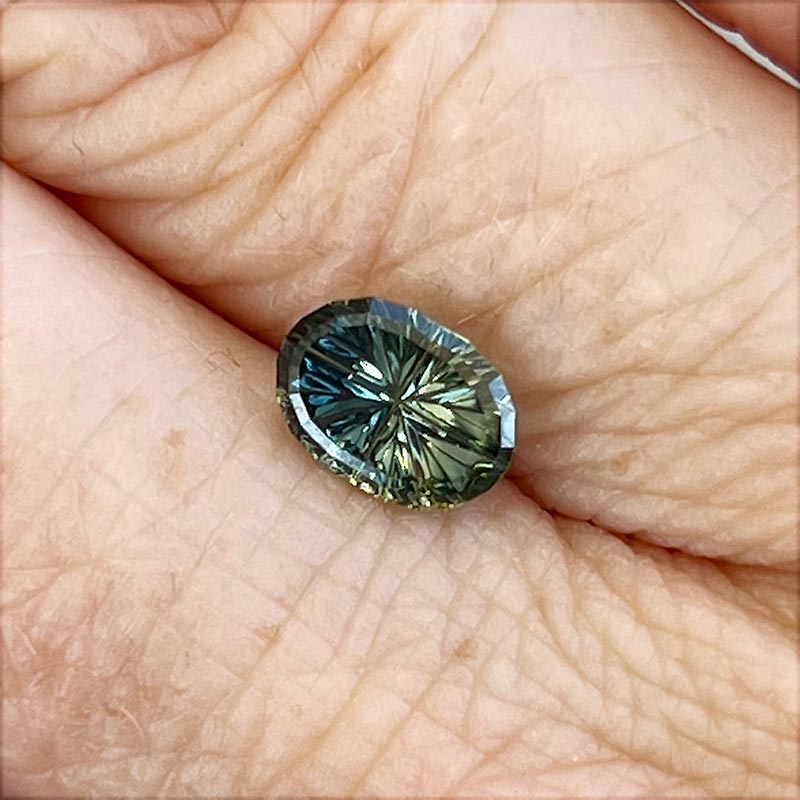 Parti Color Australian Sapphire Starbrite™ Cut 1.24 carats | John Dyer Gems