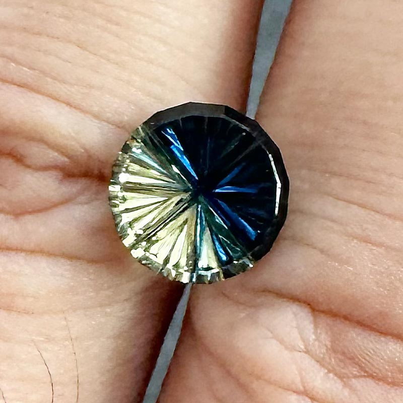 Parti Color Australian Sapphire Starbrite™ Cut 1.87 carats | John Dyer Gems